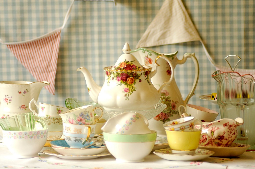 Top 17 Must-Buy Things for your Home Decoration in 2017